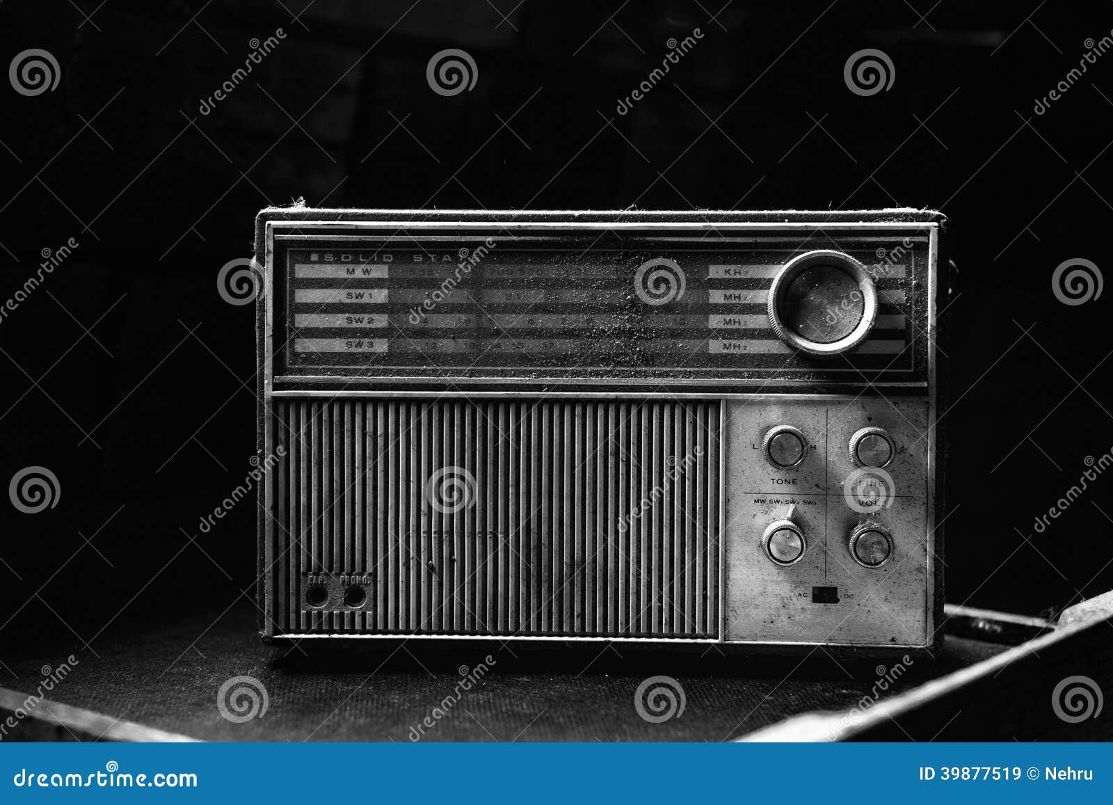 Old Radio 1970