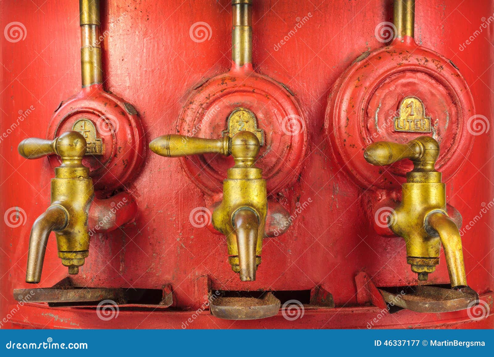 Vintage Red Barrel with Three Taps Stock Image - Image of beer, copper ...