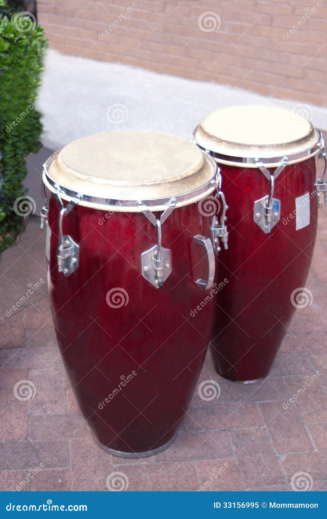 Vintage Red Drums on Sidewalk Stock Image - Image of grunge, drum: 33156995