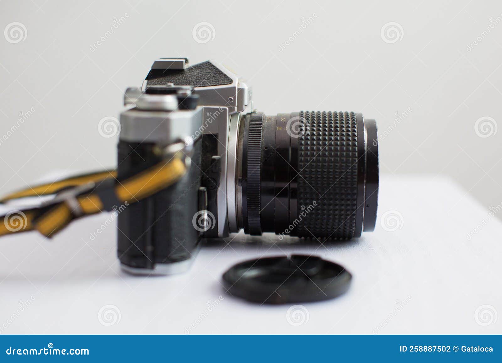 Vintage Reflex Camera Side View Stock Photo - Image of silver, white ...