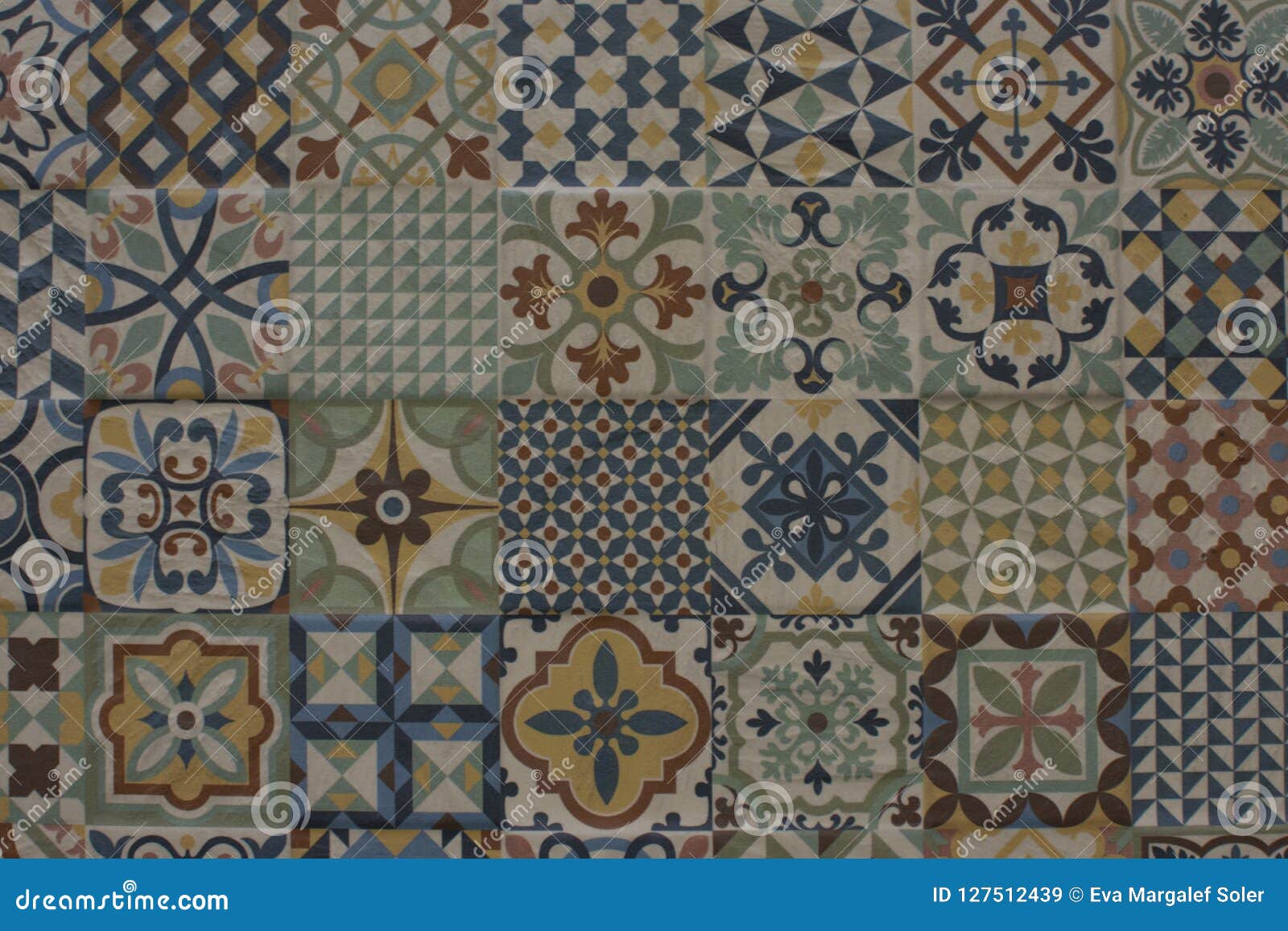 Vintage and Retro Tile Background Horizontally and Vertically Stock ...