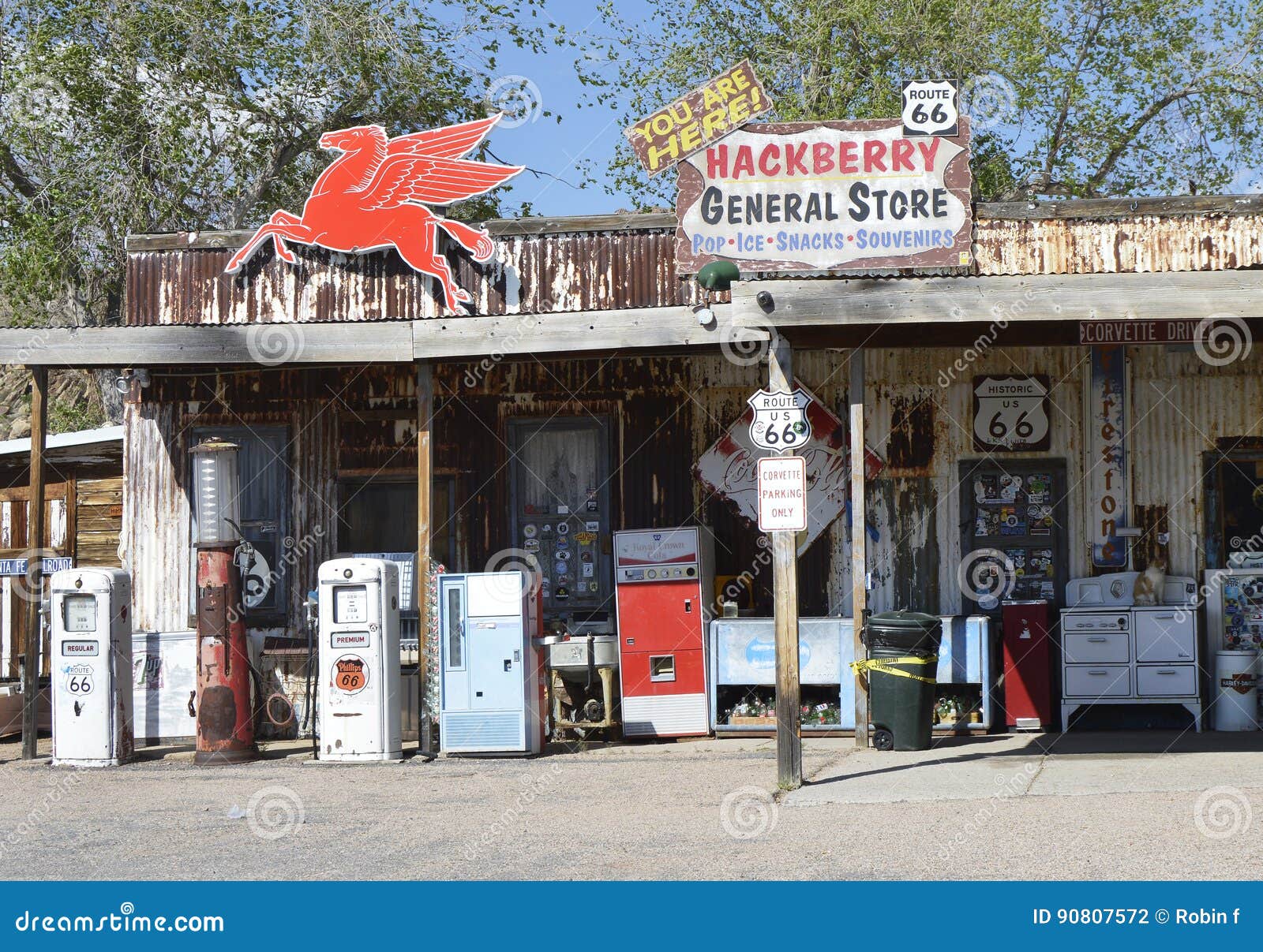 Vintage route 66 scene editorial photography. Image of arizona - 90807572