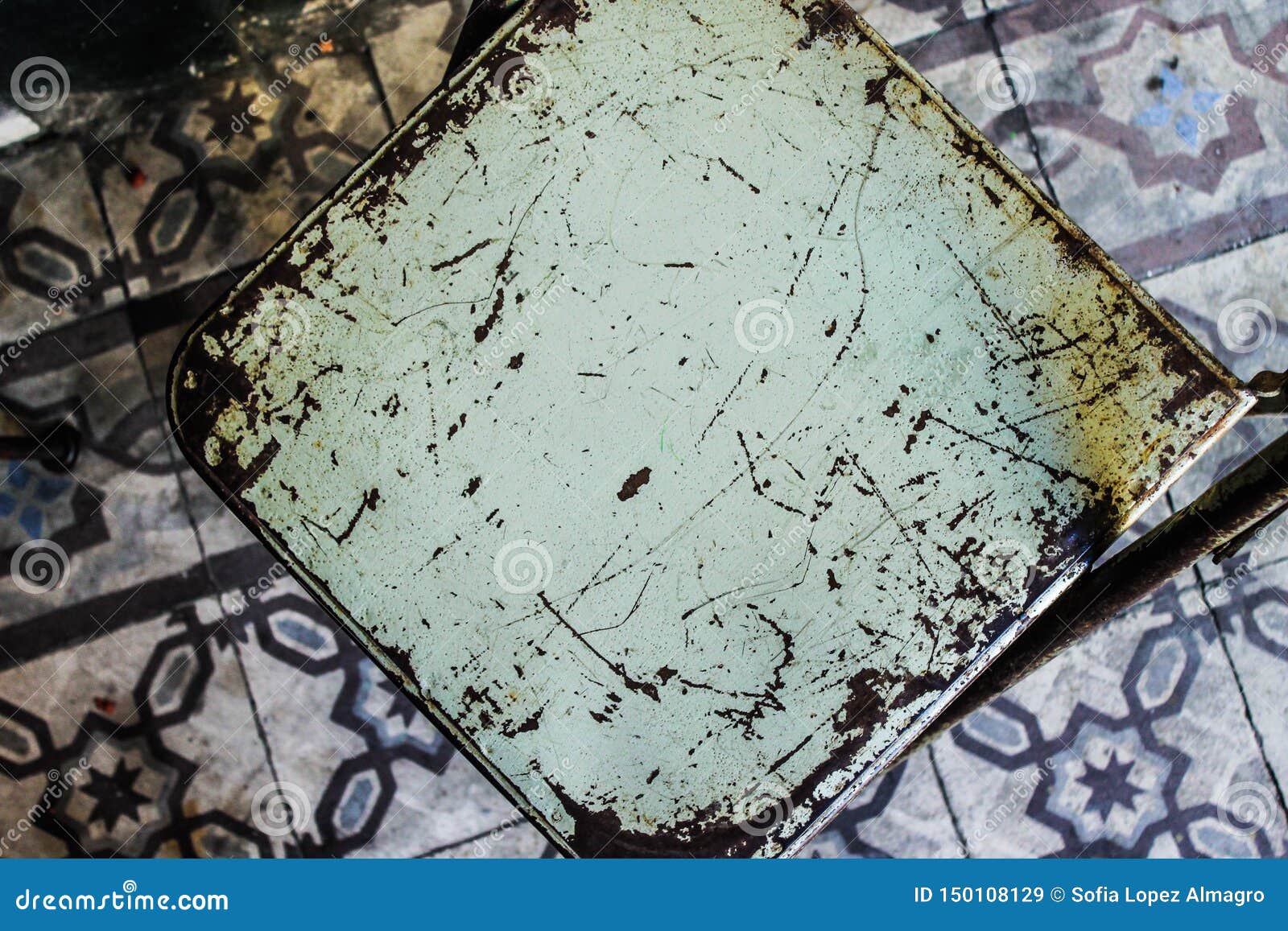 Vintage Rusted Chair Decoration Resting Stock Image - Image of africa ...