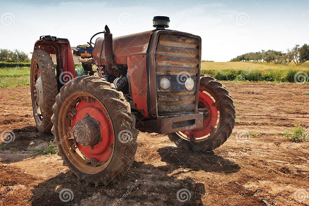 Vintage rusty tractor stock photo. Image of agreste, tractor - 44700040