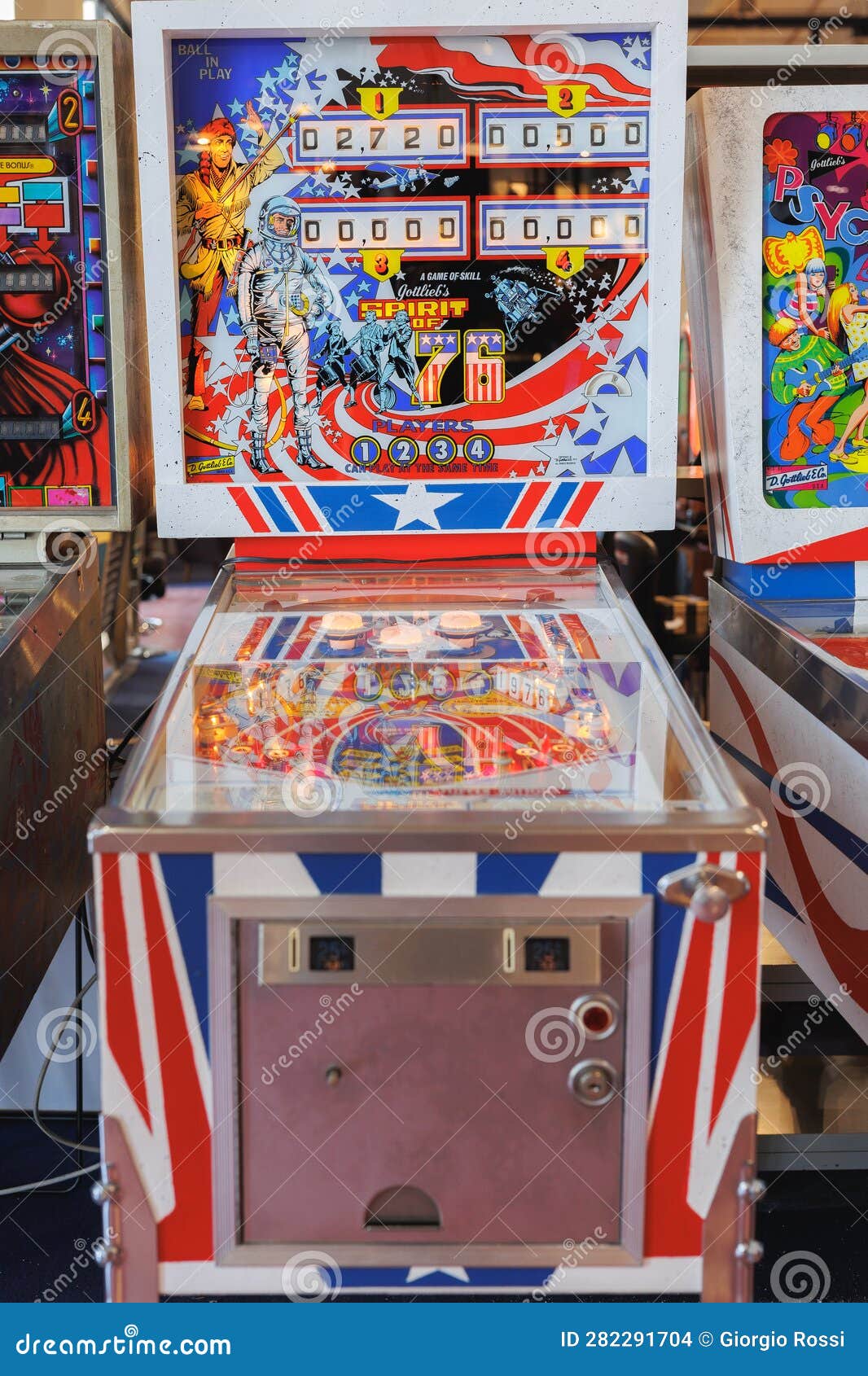 Vintage 70 S Multicolor Pinball Machine Editorial Stock Image - Image ...