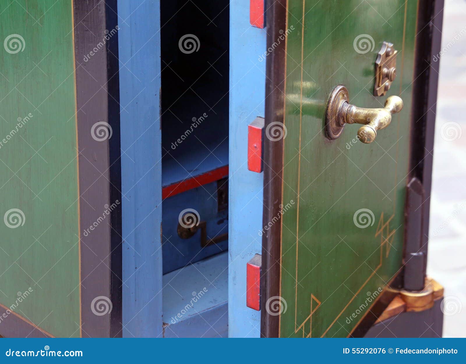 Vintage Safe Open for Sale in Antiques Stock Photo - Image of flea ...