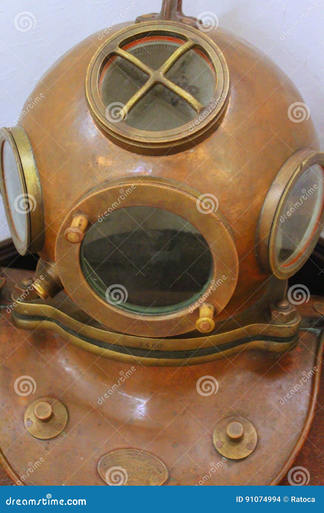 Vintage scuba helmet stock photo. Image of brass, metal - 91074994
