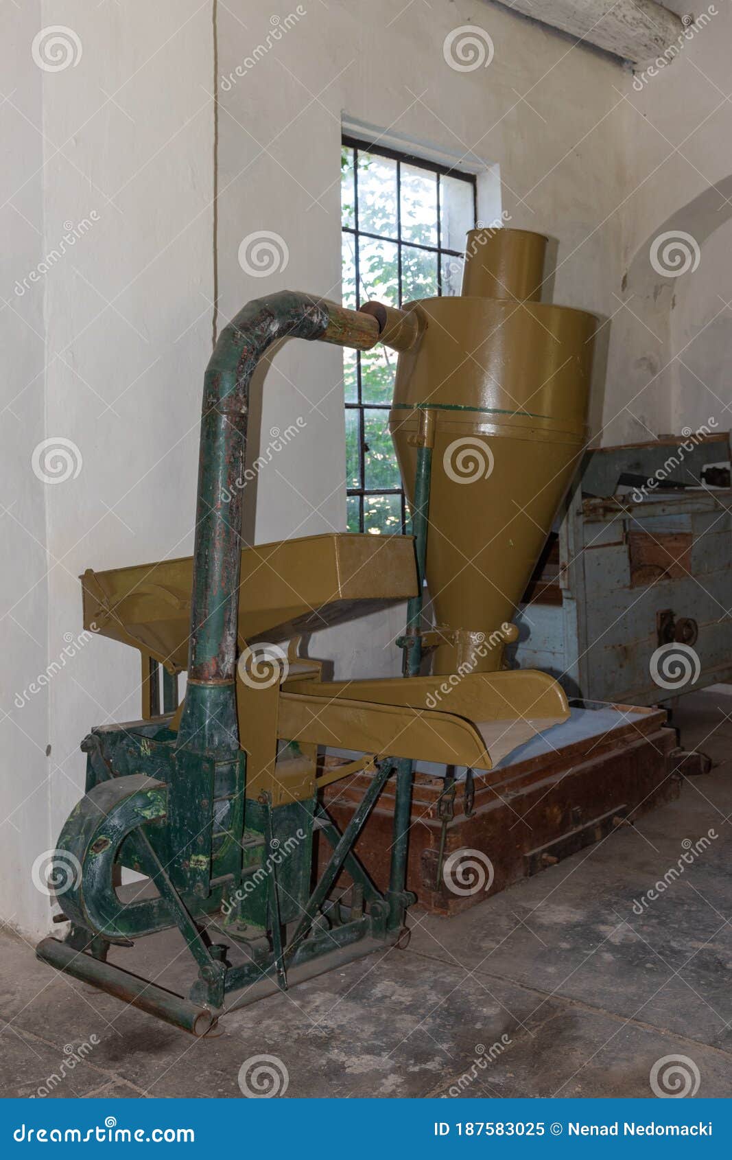 Vintage Seed Cleaning and Sorting Machine Editorial Image - Image of ...