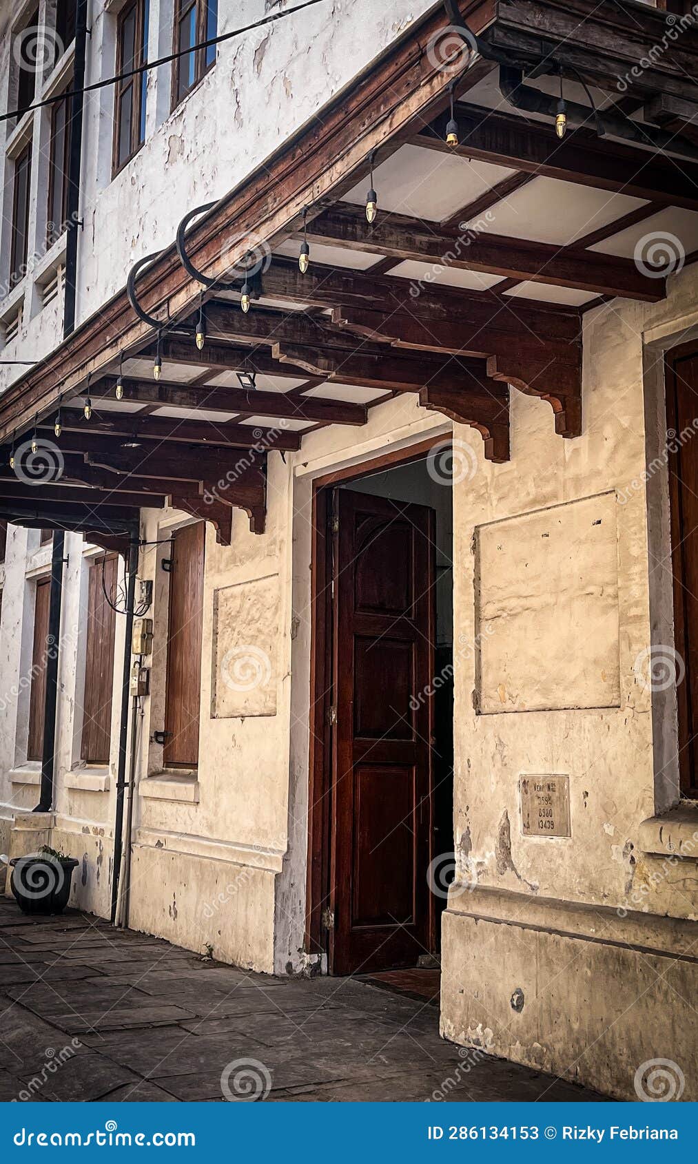 The Vintage Facade from the Old City Stock Image - Image of house, door ...