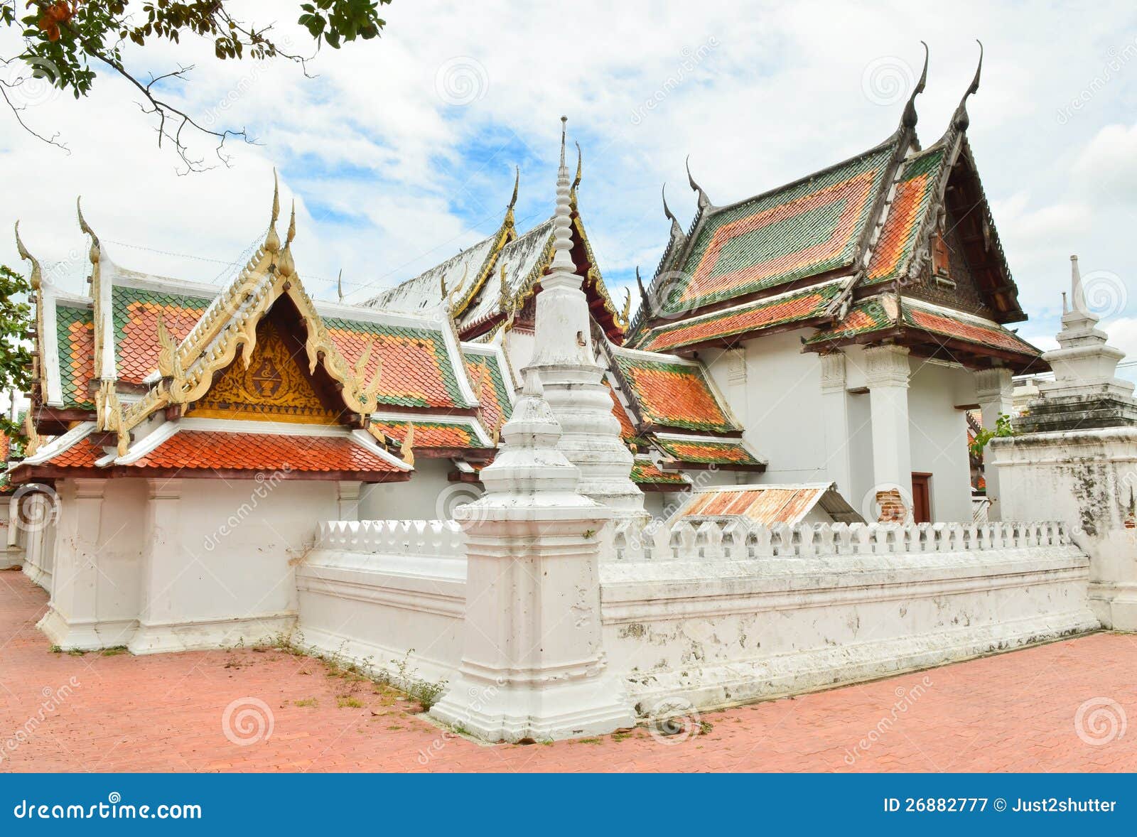 Vintage Thai temple stock image. Image of gold, architecture - 26882777
