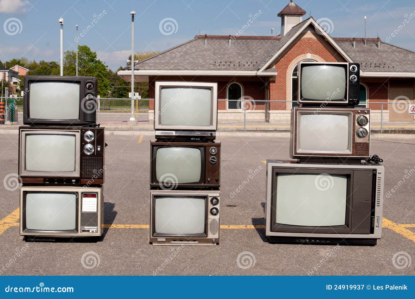 215 Tv Stack Stock Photos - Free & Royalty-Free Stock Photos from ...