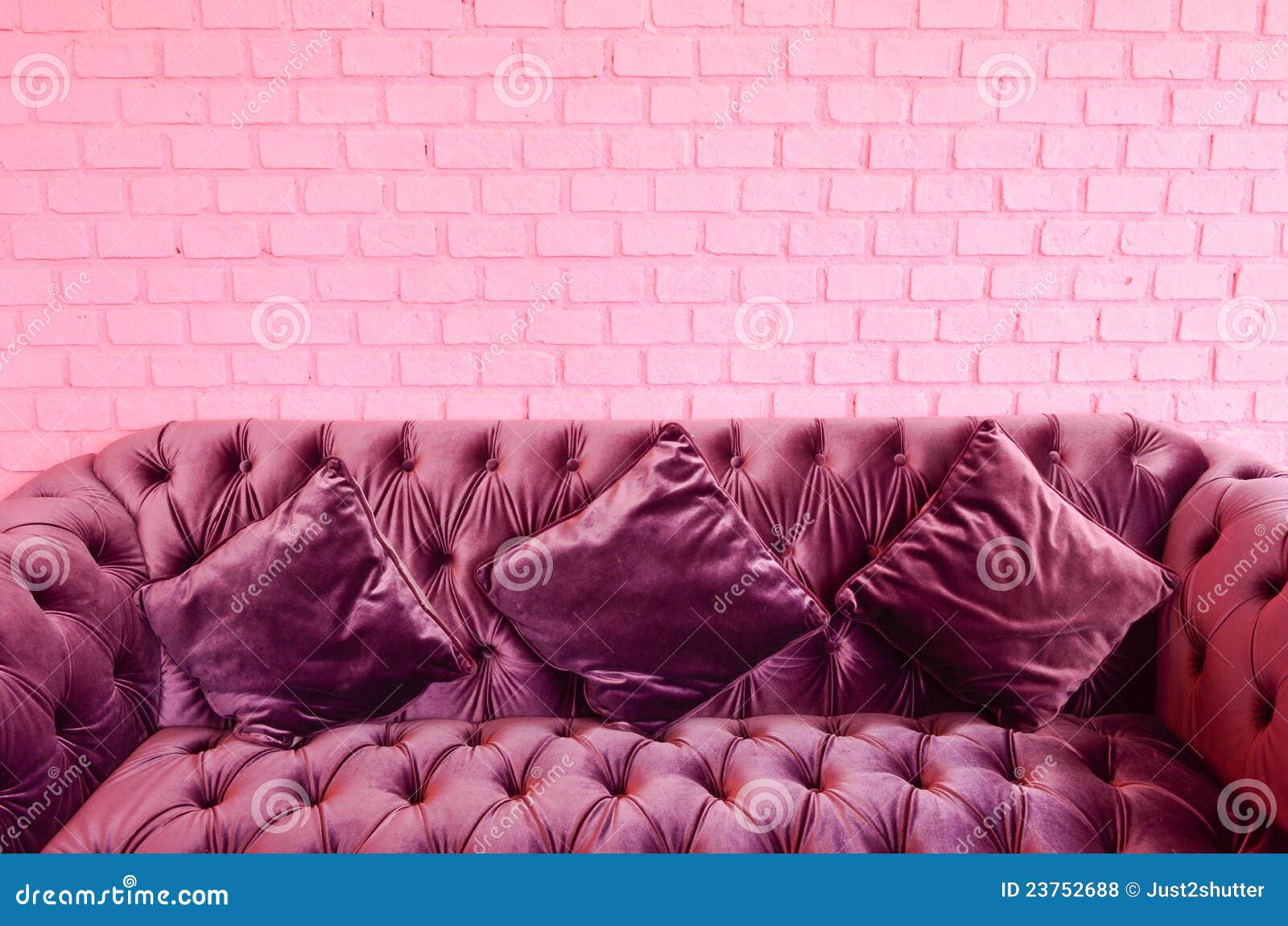 Violet Vintage Retro Lines Wallpaper Interior Stock Photos - Free ...