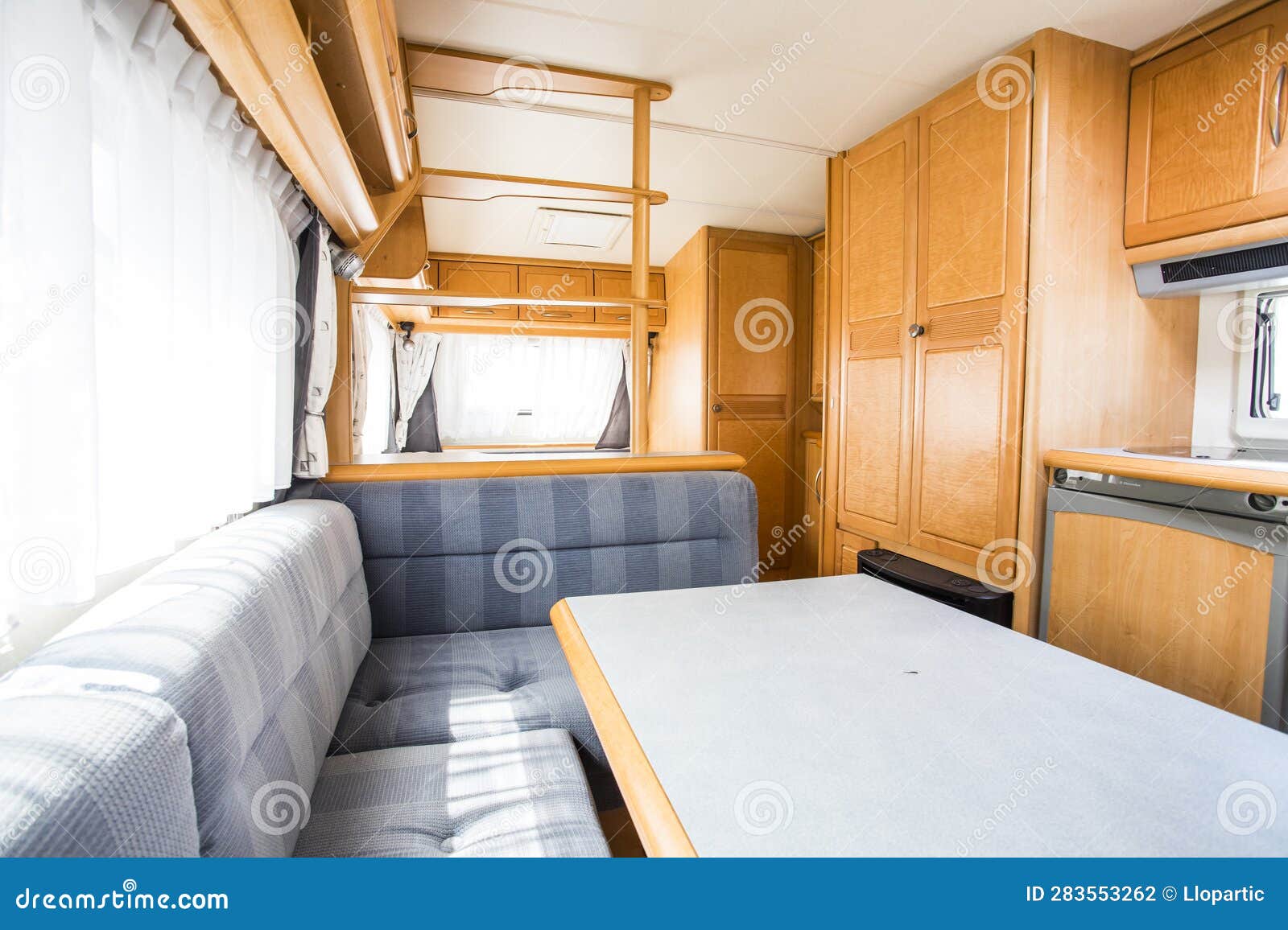 Vintage Wanderlust: Inside the 2001 Caravan Retreat Stock Photo - Image ...