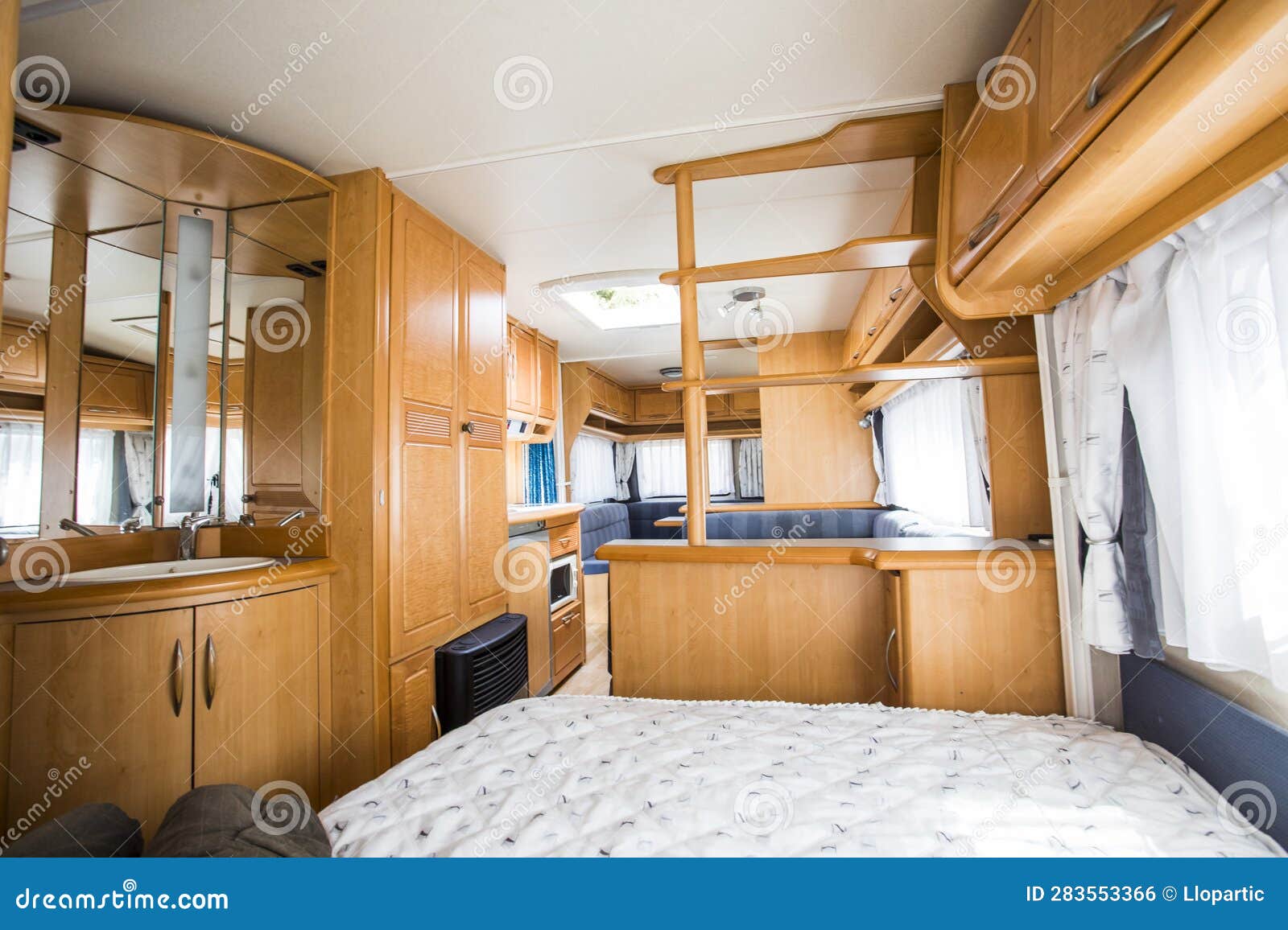 Vintage Wanderlust: Inside the 2001 Caravan Retreat Stock Photo - Image ...