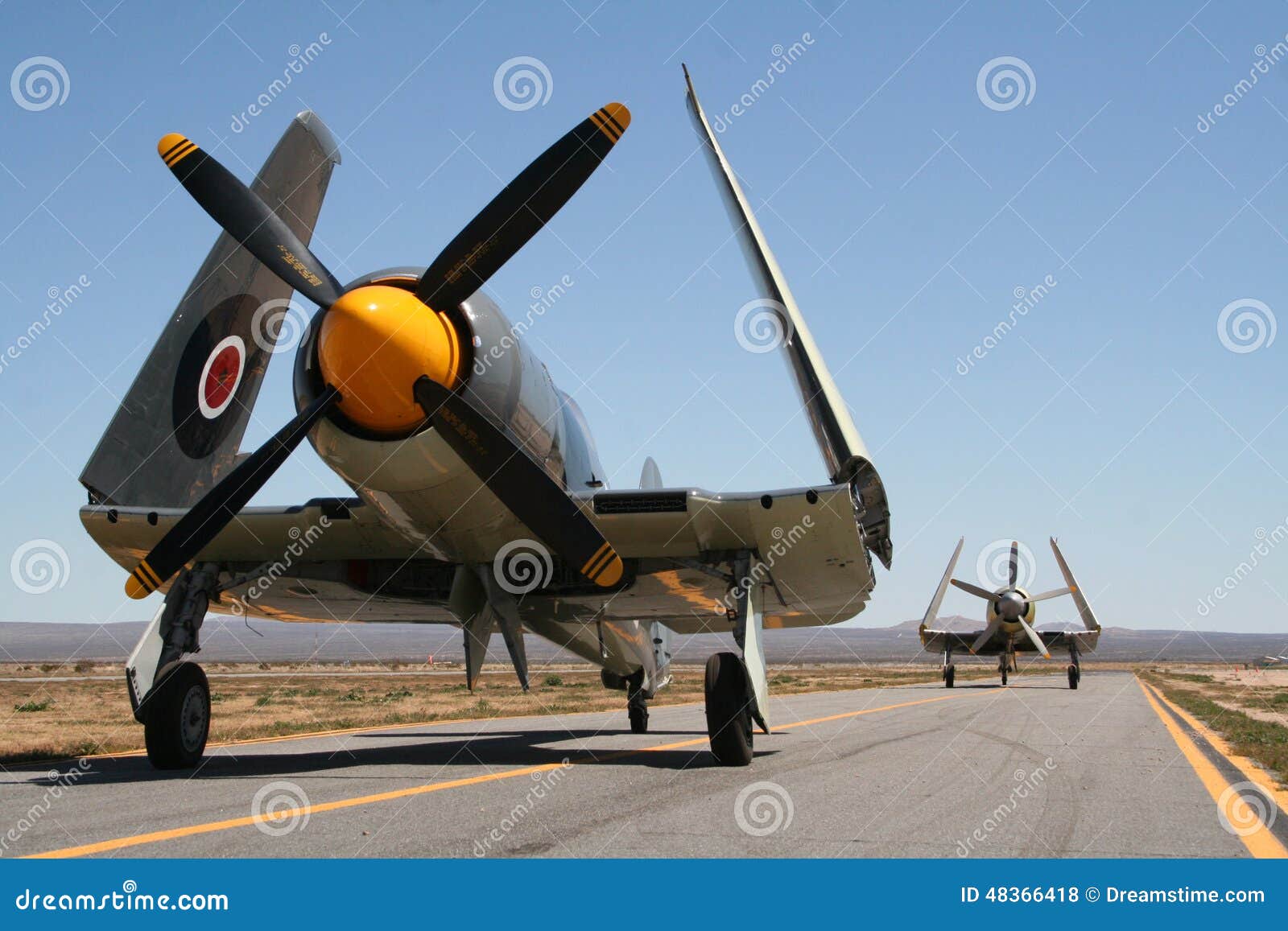 Vintage war planes stock photo. Image of mojave, blend - 48366418