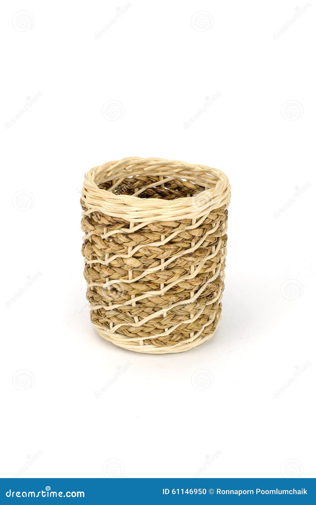 Vintage Weave Wicker Basket Stock Photo - Image of rural, white: 61146950