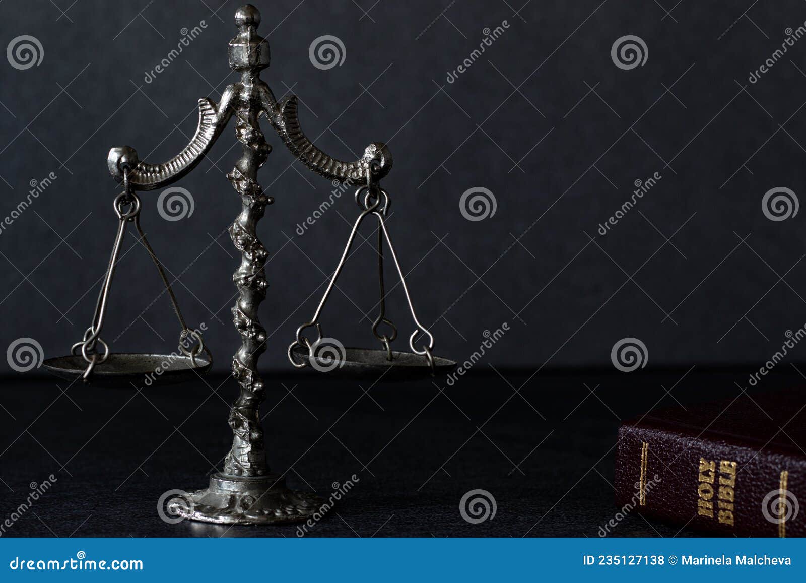 Vintage Weighing Scale Stock Photography | CartoonDealer.com #10875500 Vintage Weighing Scale Stock Photography | CartoonDealer.com #10875500