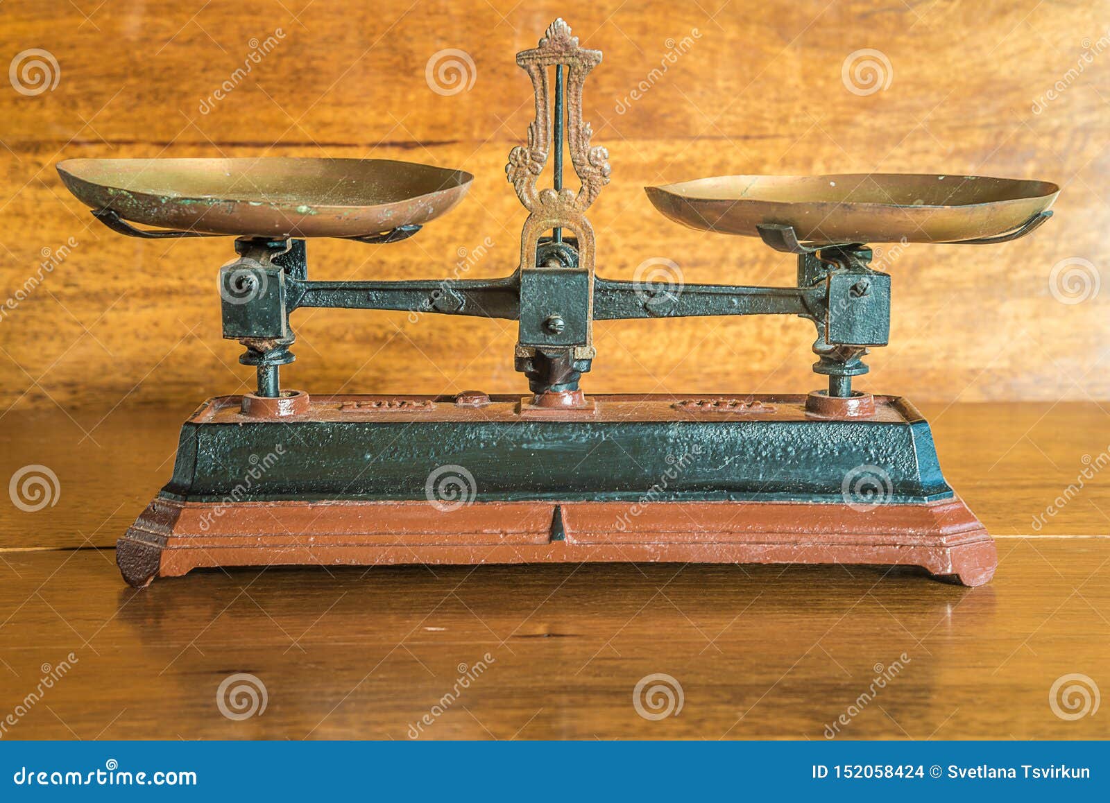 Vintage Weighing Scale Stock Photography | CartoonDealer.com #10875500 Vintage Weighing Scale Stock Photography | CartoonDealer.com #10875500