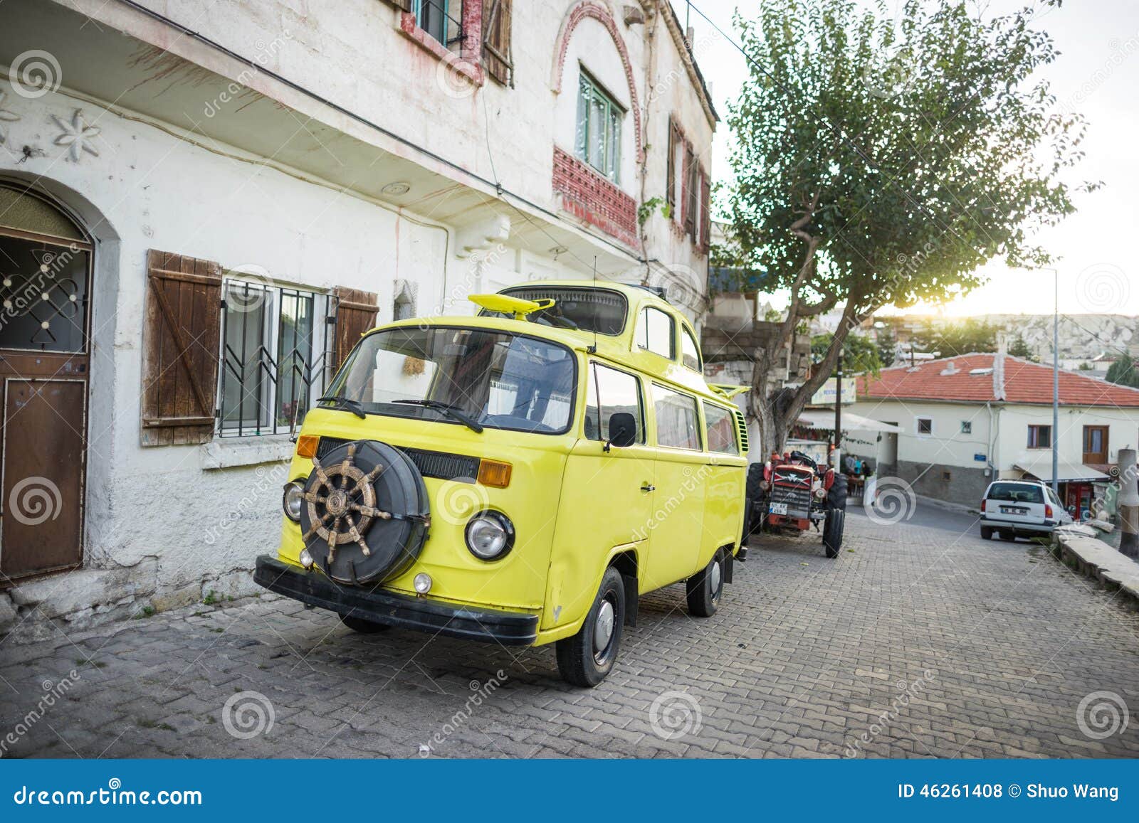 Vintage yellow van editorial stock photo. Image of hippie - 46261408