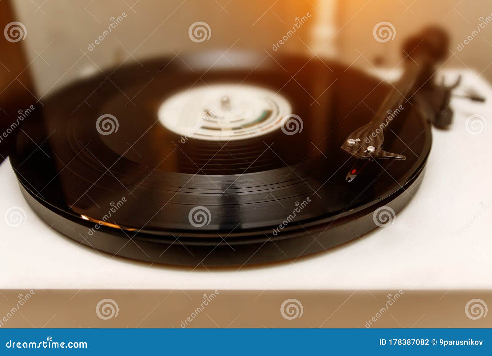 Vinyl Record on a White Turntable Editorial Photography - Image of ...