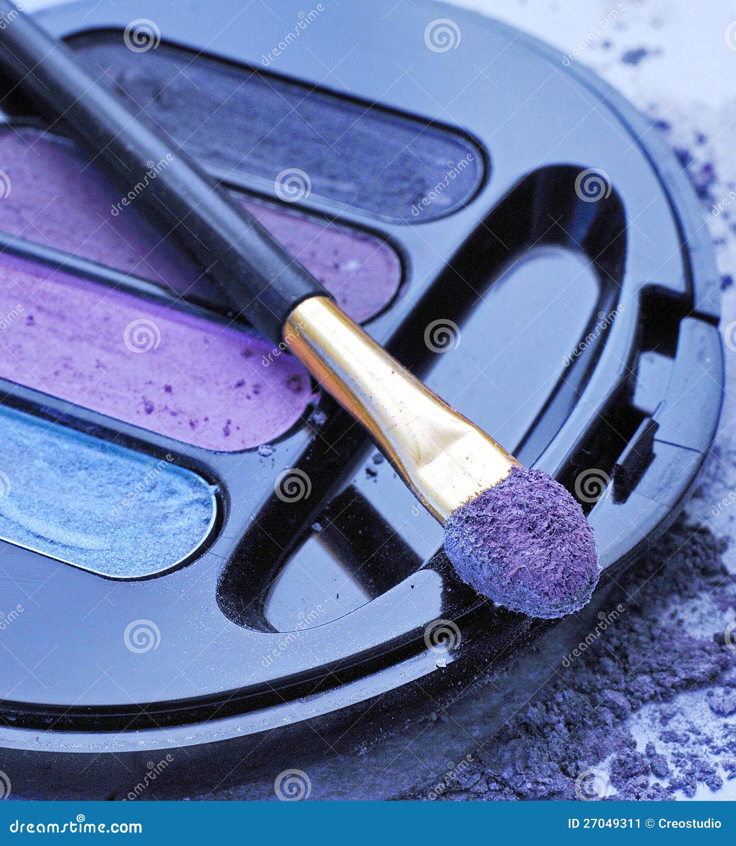 Violet eyeshadows stock image. Image of purple, purity - 27049311