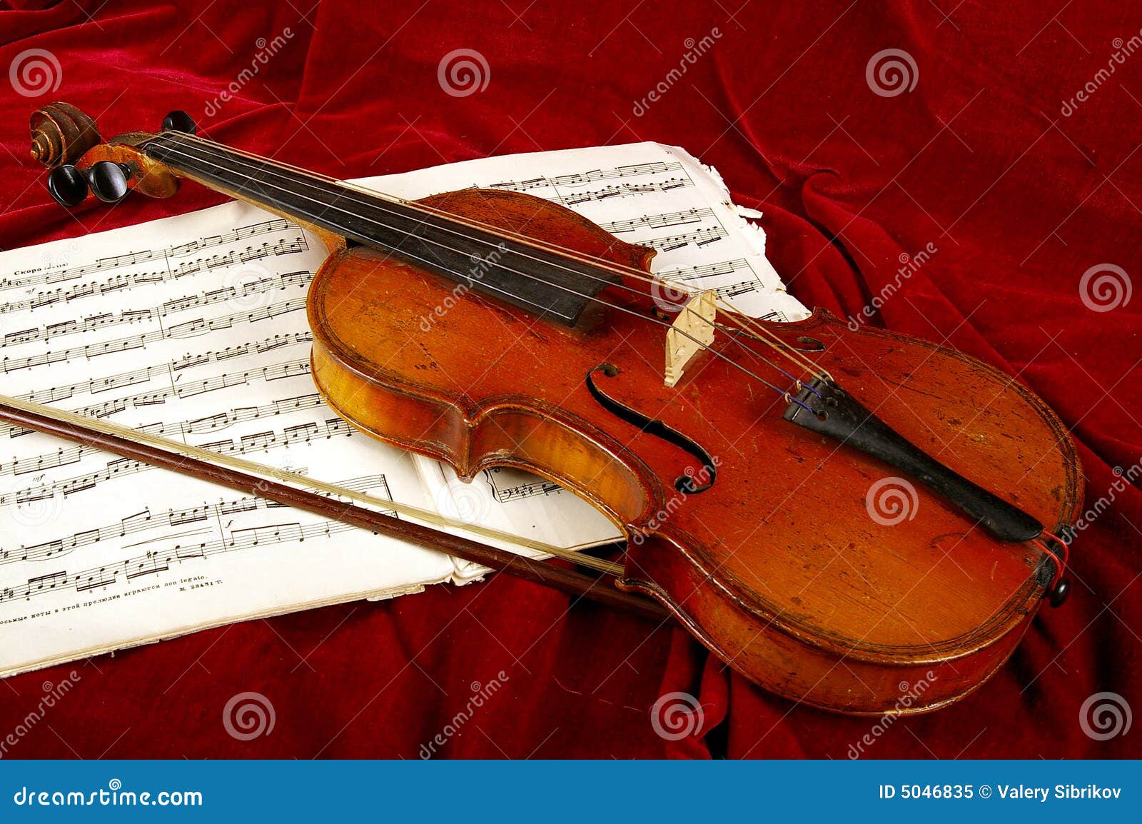The violin stock image. Image of orchestra, music, violin - 5046835
