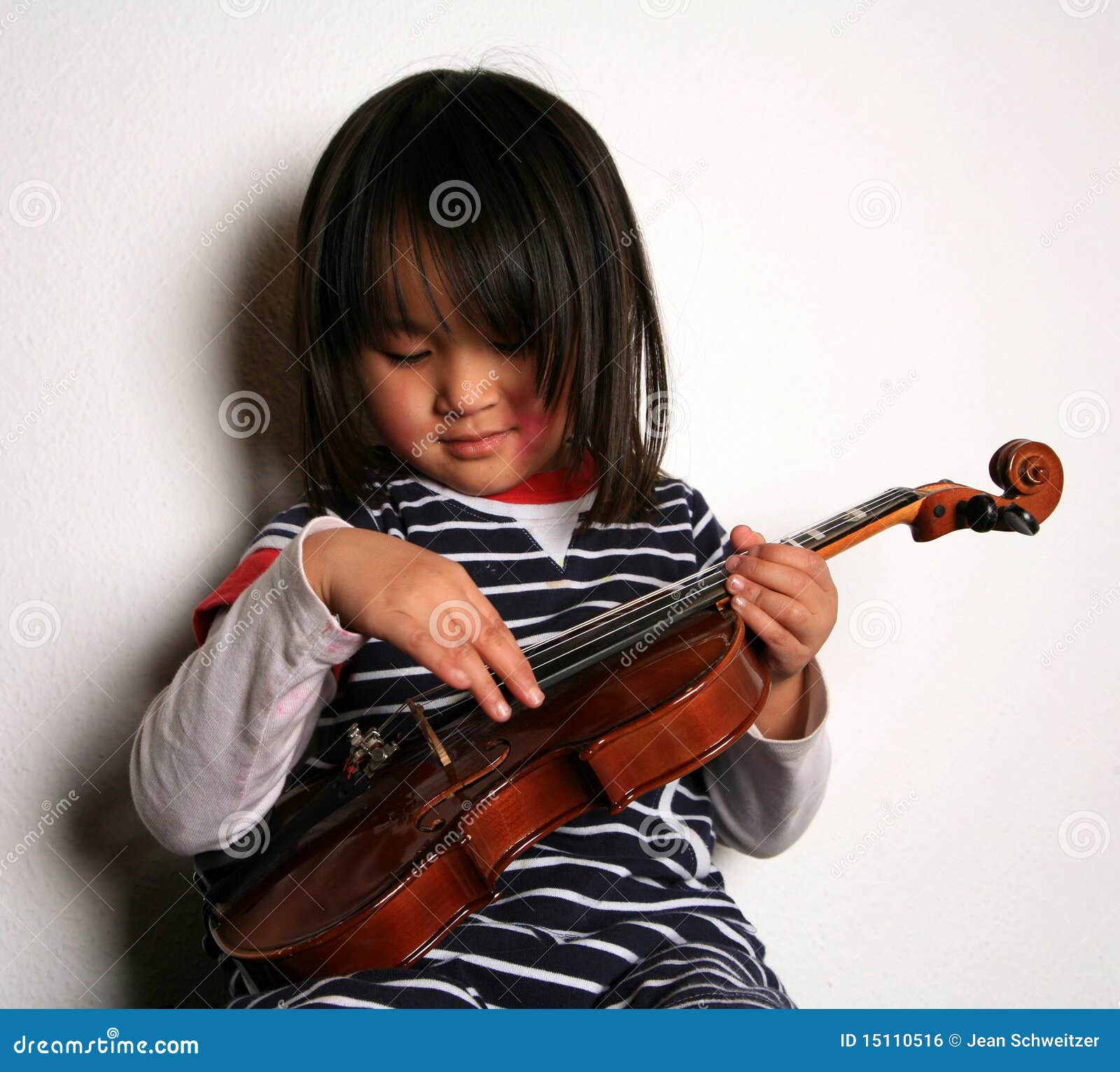 Violin child stock photo. Image of hobby, portrait, entertainment ...