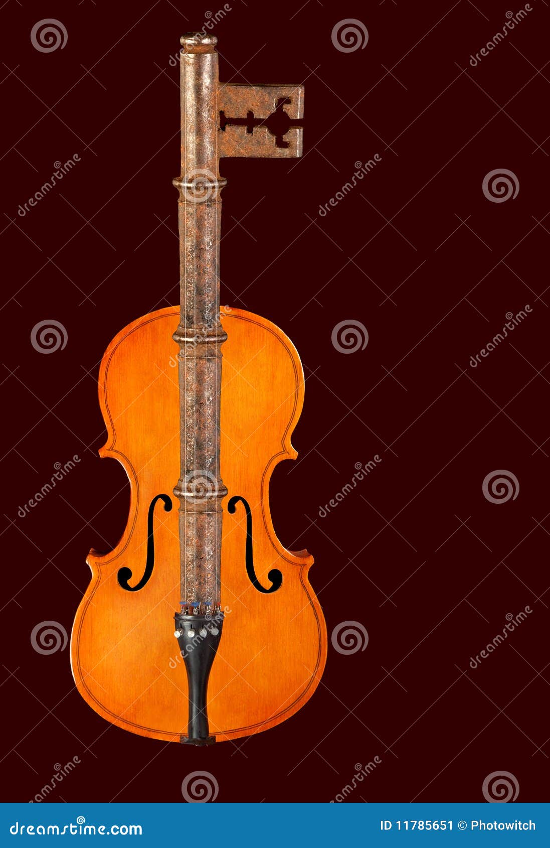 Violin and rusty key stock image. Image of ancient, music - 11785651