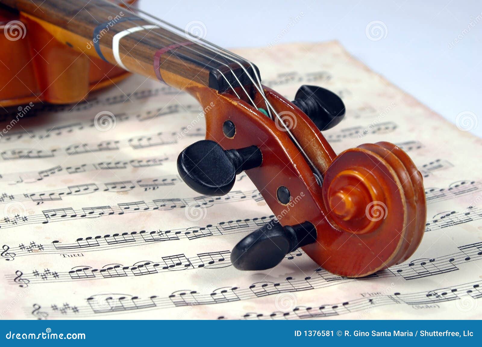 Violin Scroll with Miusic Sheet Stock Image - Image of body, violin ...