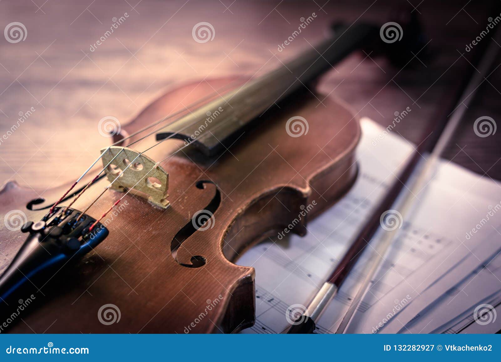 Violin on Table stock image. Image of baroque, musical - 132282927