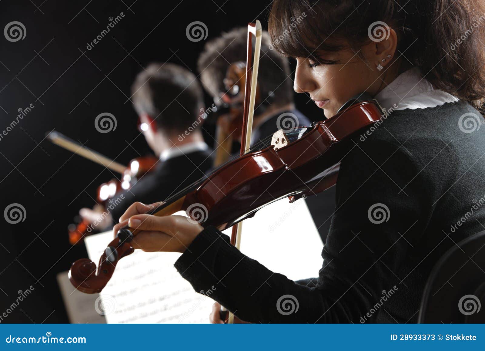 Violinist woman stock image. Image of violinist, young - 28933373