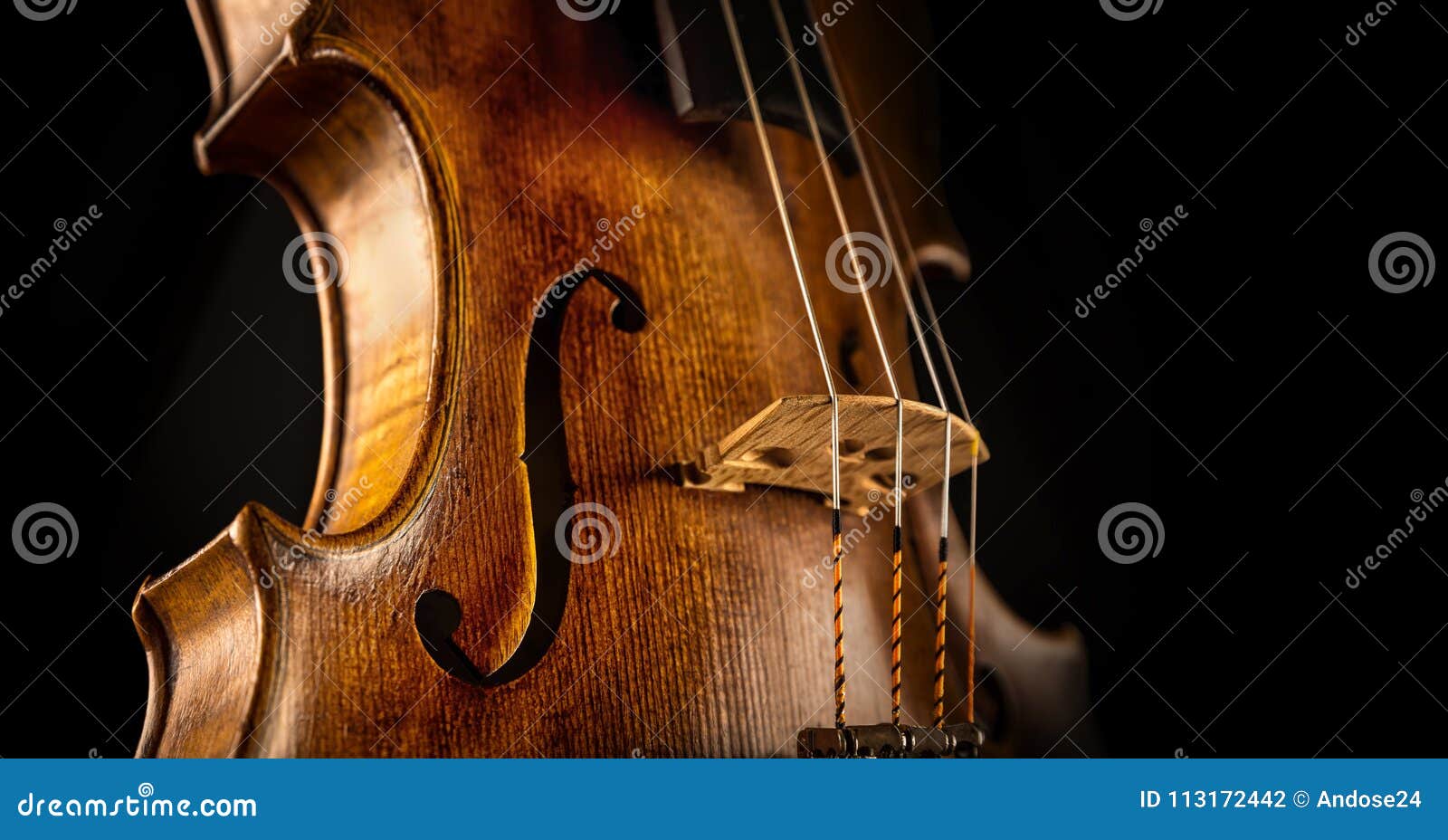 Viool stock foto. Image of symfonisch, muzikaal, achtergrond - 113172442