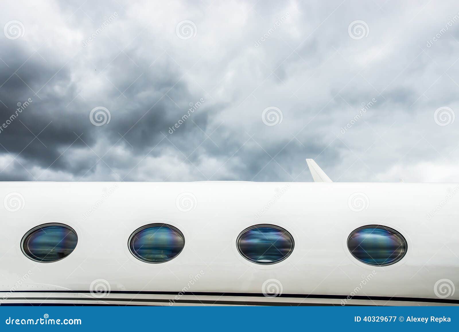 VIP Private Jet stock image. Image of airfield, departure - 40329677