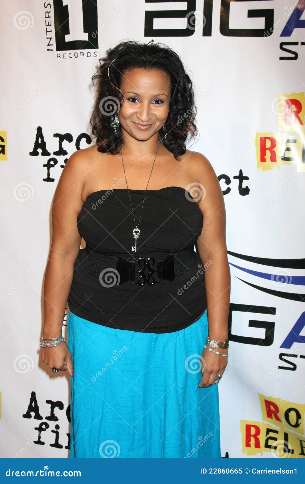 VIPs Arriving at the Premiere of Archie S Final Project Editorial Image ...