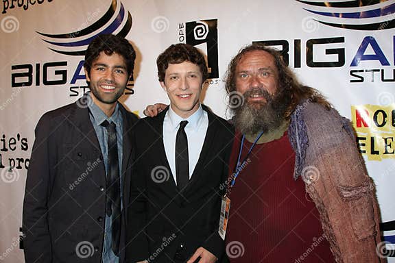 VIPs Arriving at the Premiere of Archie S Final Project Editorial ...