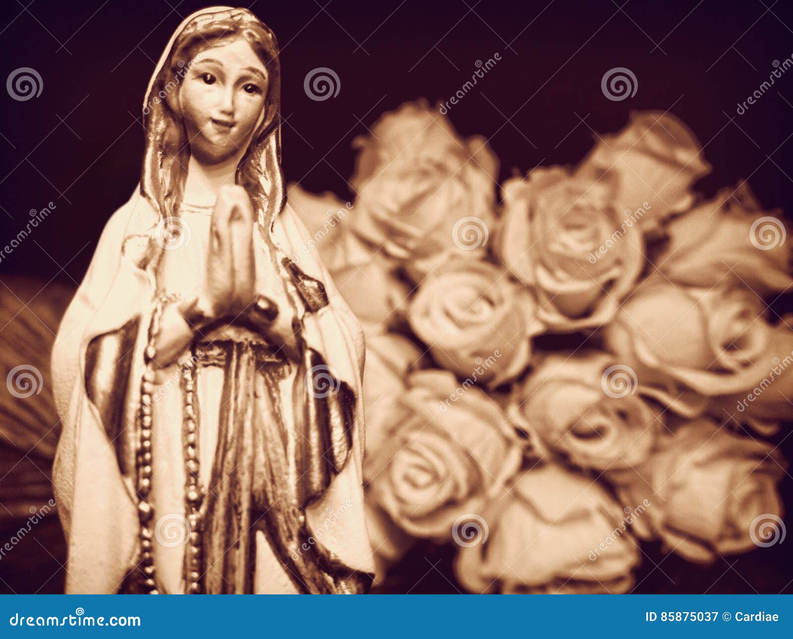 Virgin Mary Mother of God Praying Rosary Christian Statue Statuette ... Virgin Mary Mother of God Praying Rosary Christian Statue Statuette ...
