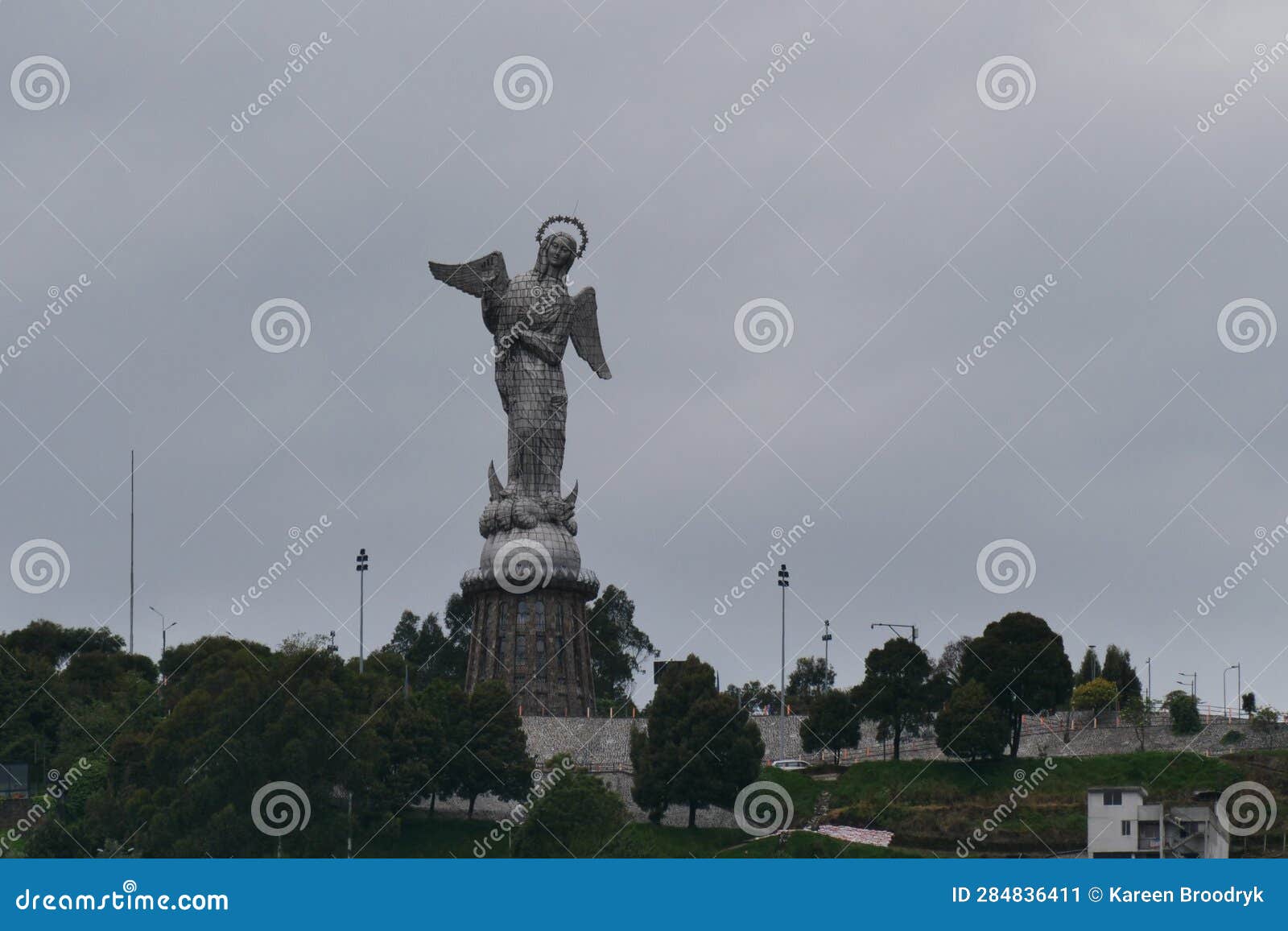 Virgen De Quito Madonna Of Quito Statue And Neighborhood On El ...