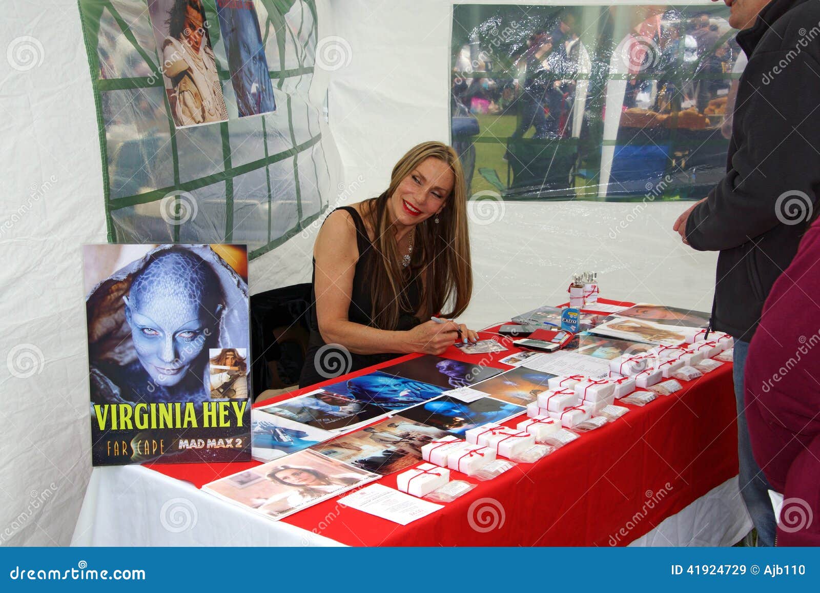 Virginia Hey image stock éditorial. Image of beau, événements - 41924729