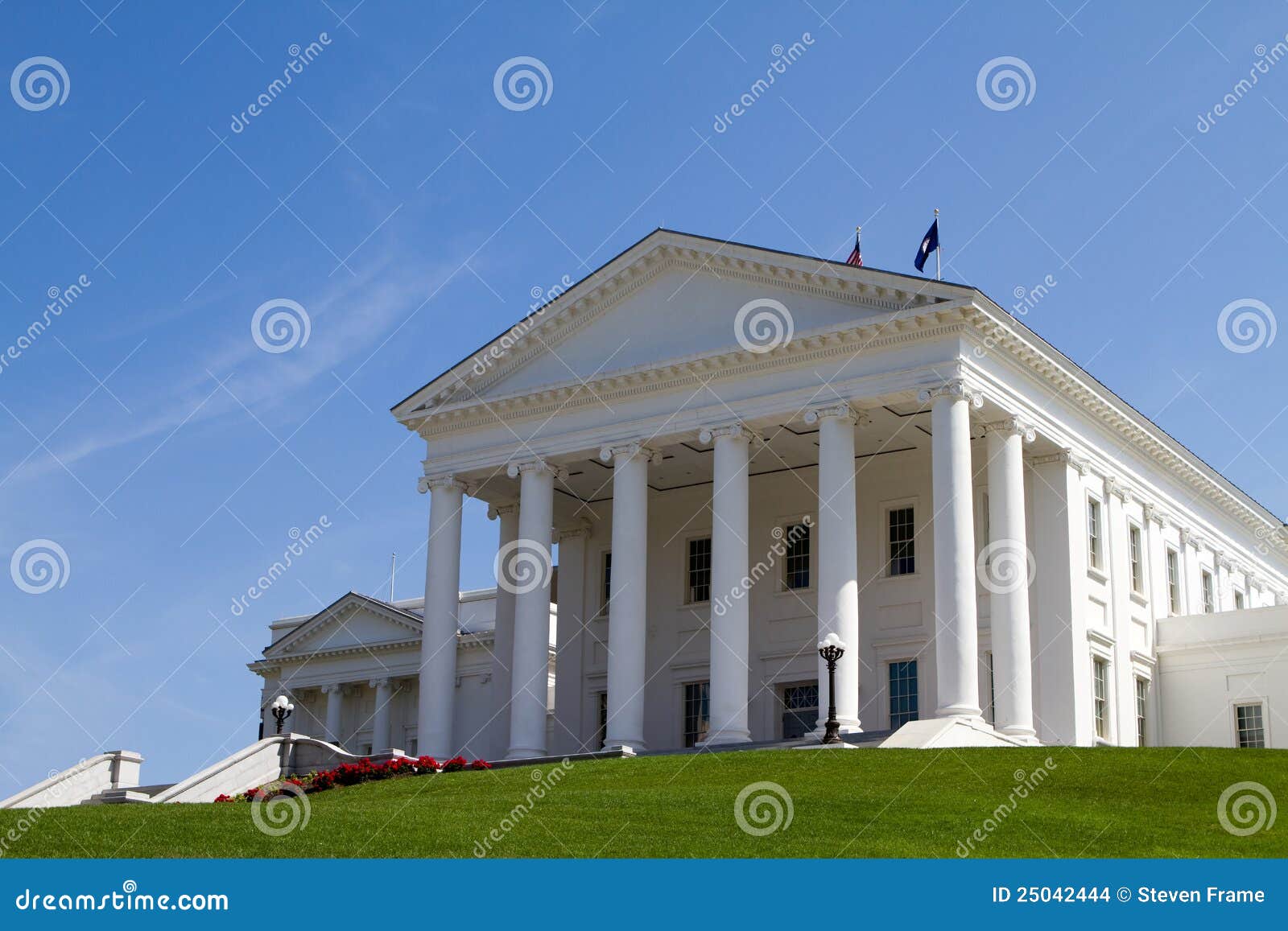 Virginia Statehouse Building Stock Photo - Image of downtown ...