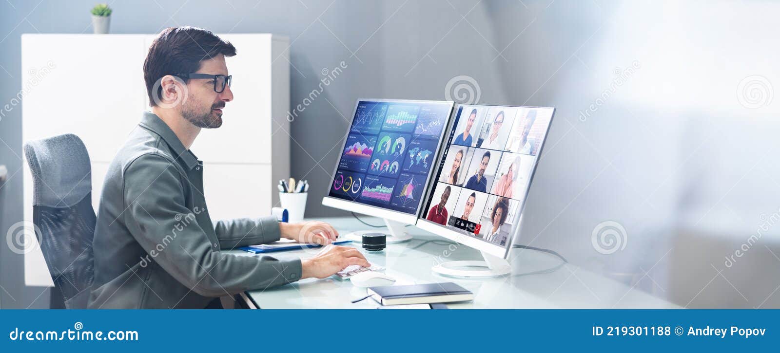 Virtual Online Webinar Meeting Presentation Stock Photo - Image of ...