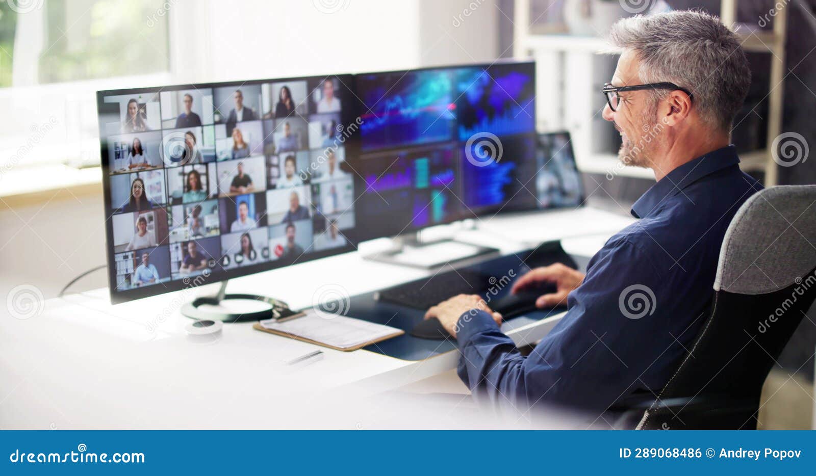 Virtual Presentation or Webinar Stock Photo - Image of data, desk ...