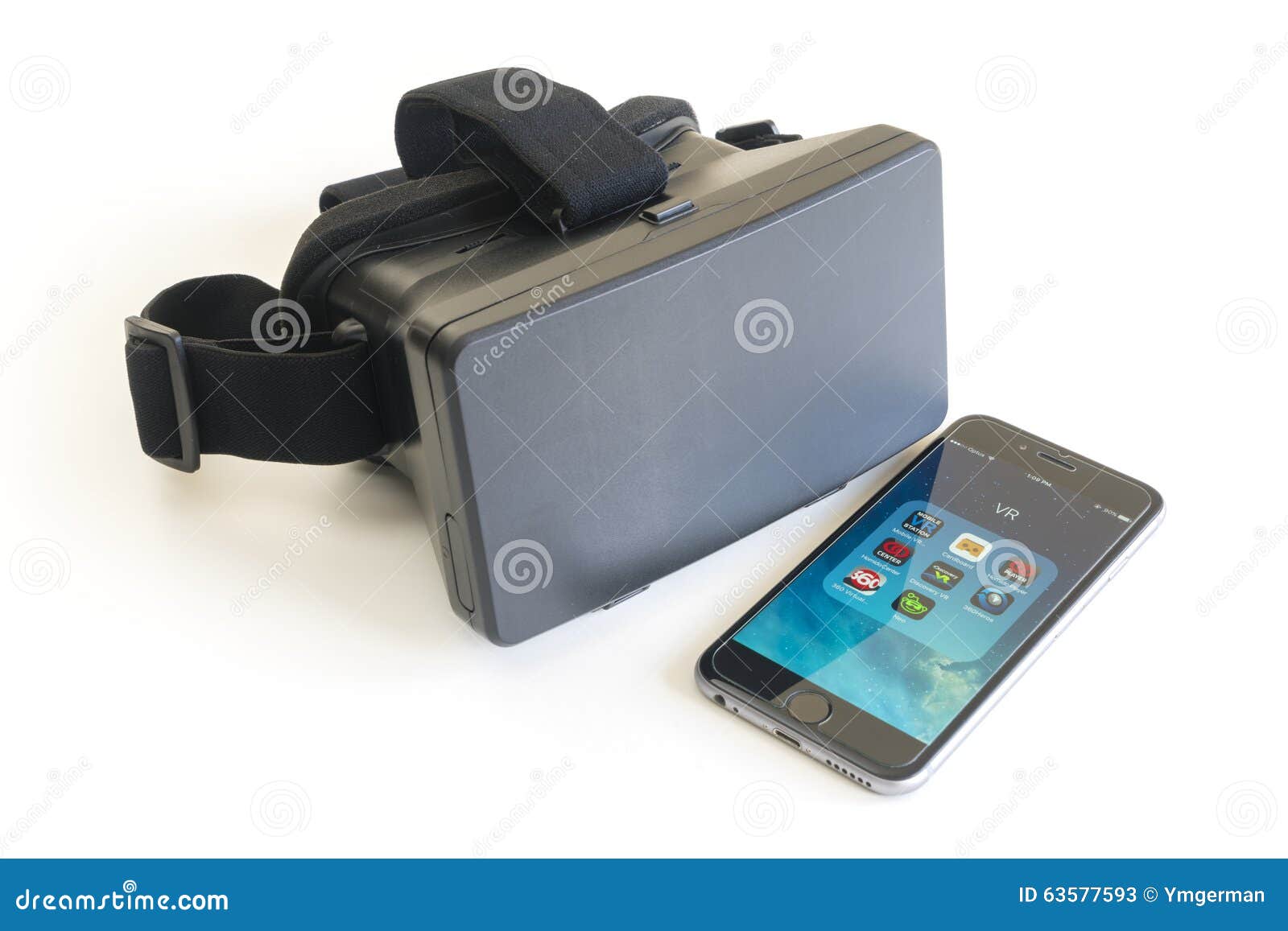 Virtual Reality Headset and Smartphone with VR Editorial Stock Photo ...