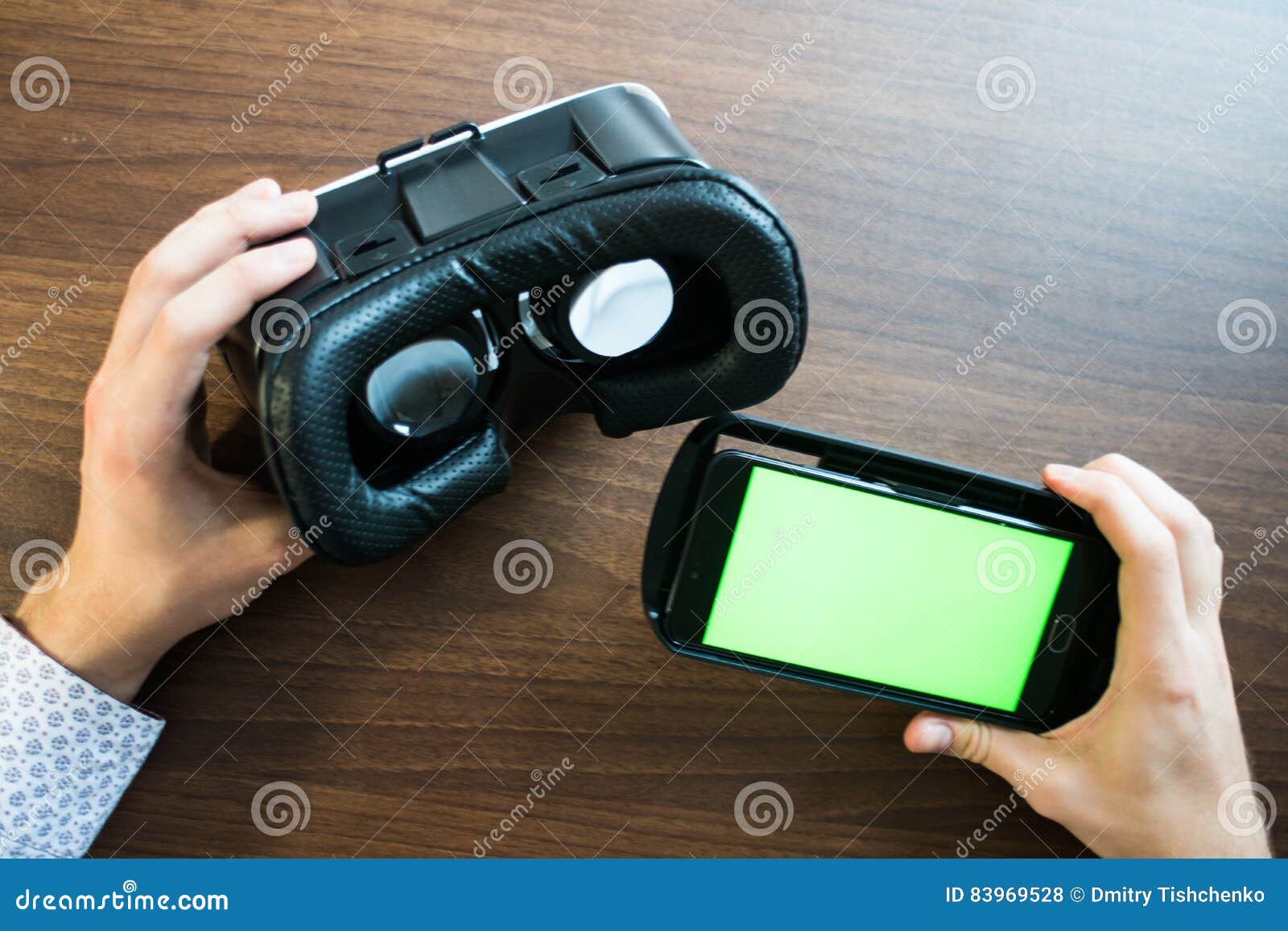 Virtual Reality, VR, Helmet and Smartphone with Green Screen for Stock ...