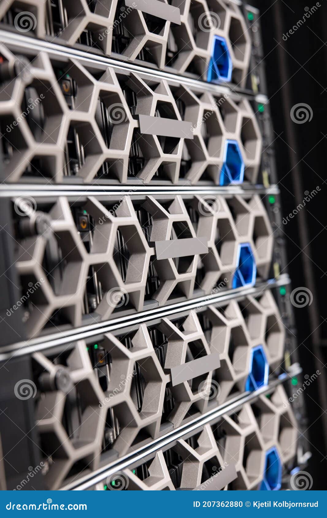 Virtual Server and Storage Hardware in Large Modern Hyperconverged ...