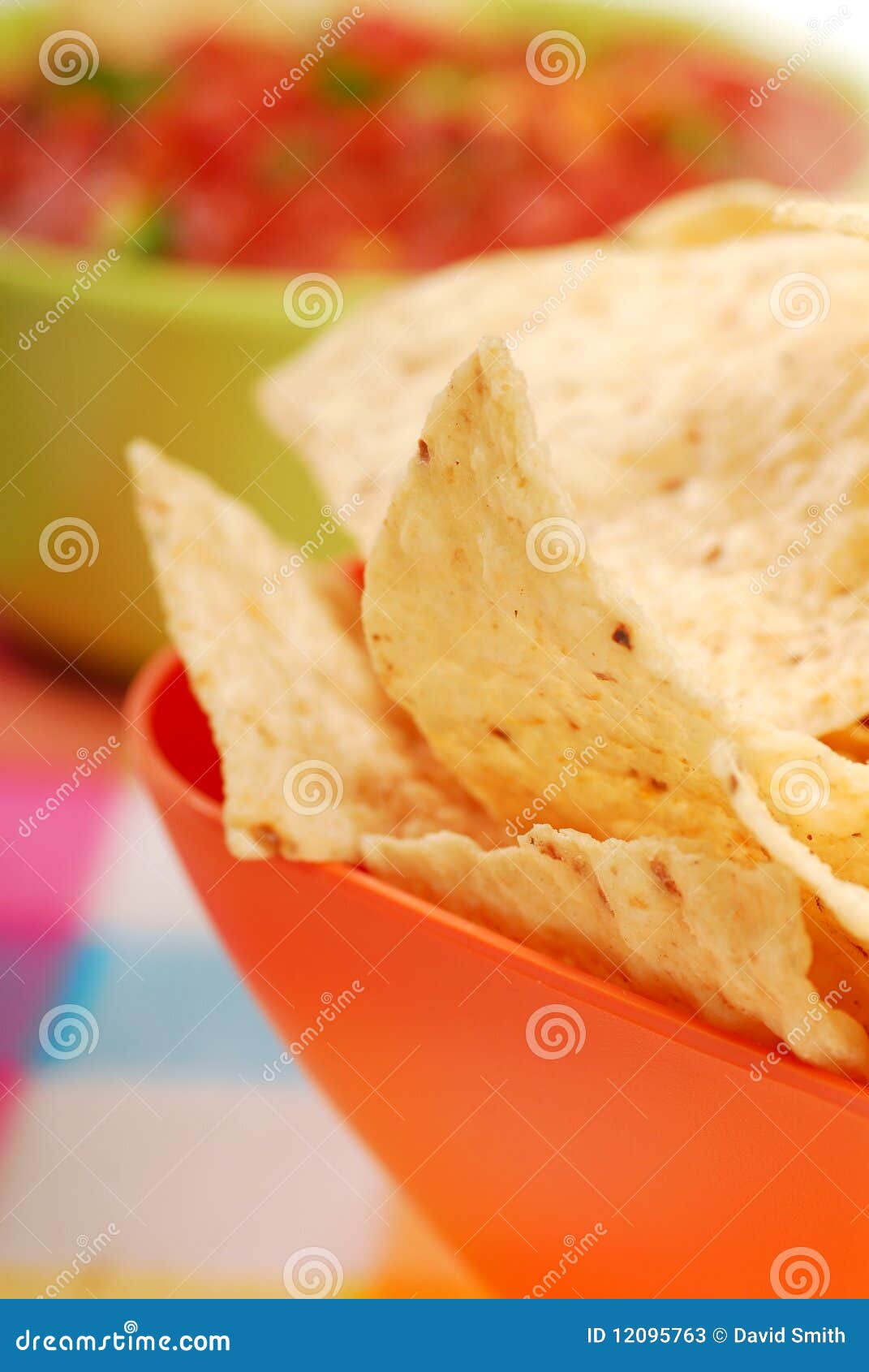 Virutas Y Salsa De Tortilla Imagen de archivo - Imagen de partido ...