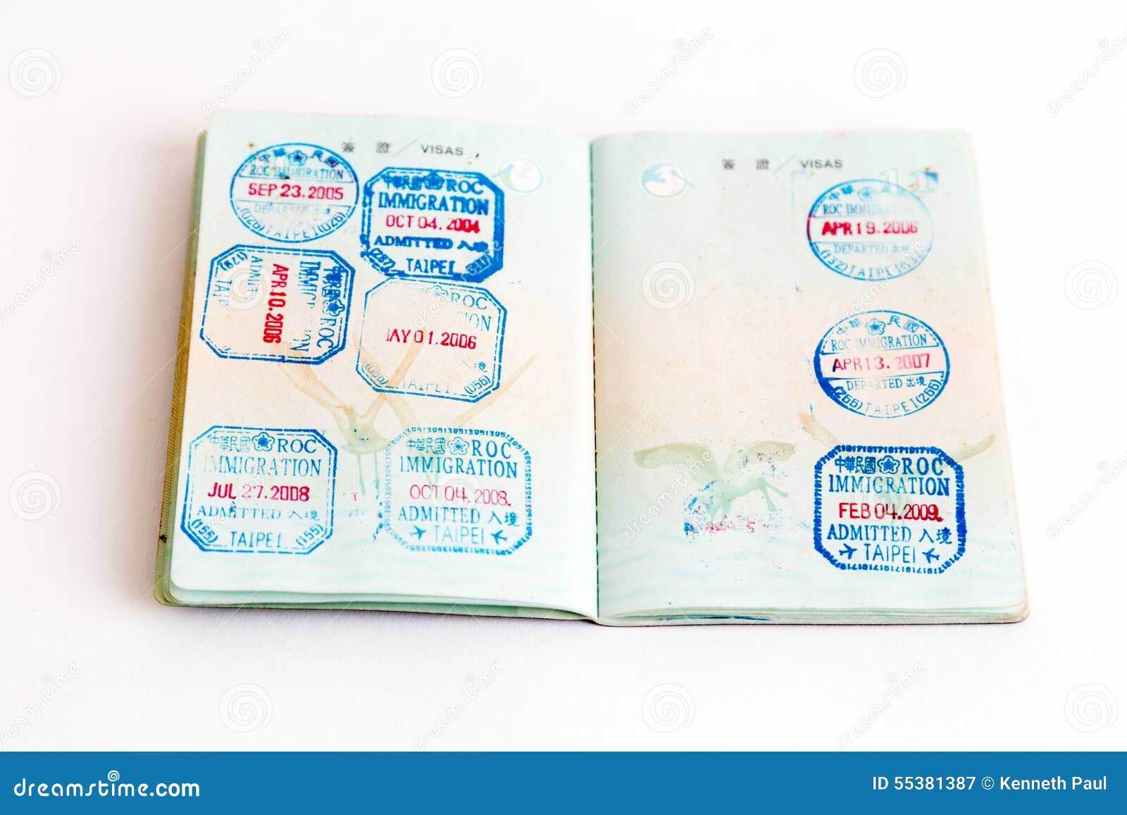 Visa und Stempel im Pass stockbild. Bild von abfahrt - 55381387