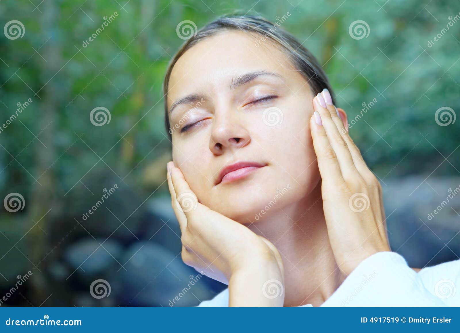 Visage Image. Image: 4917519