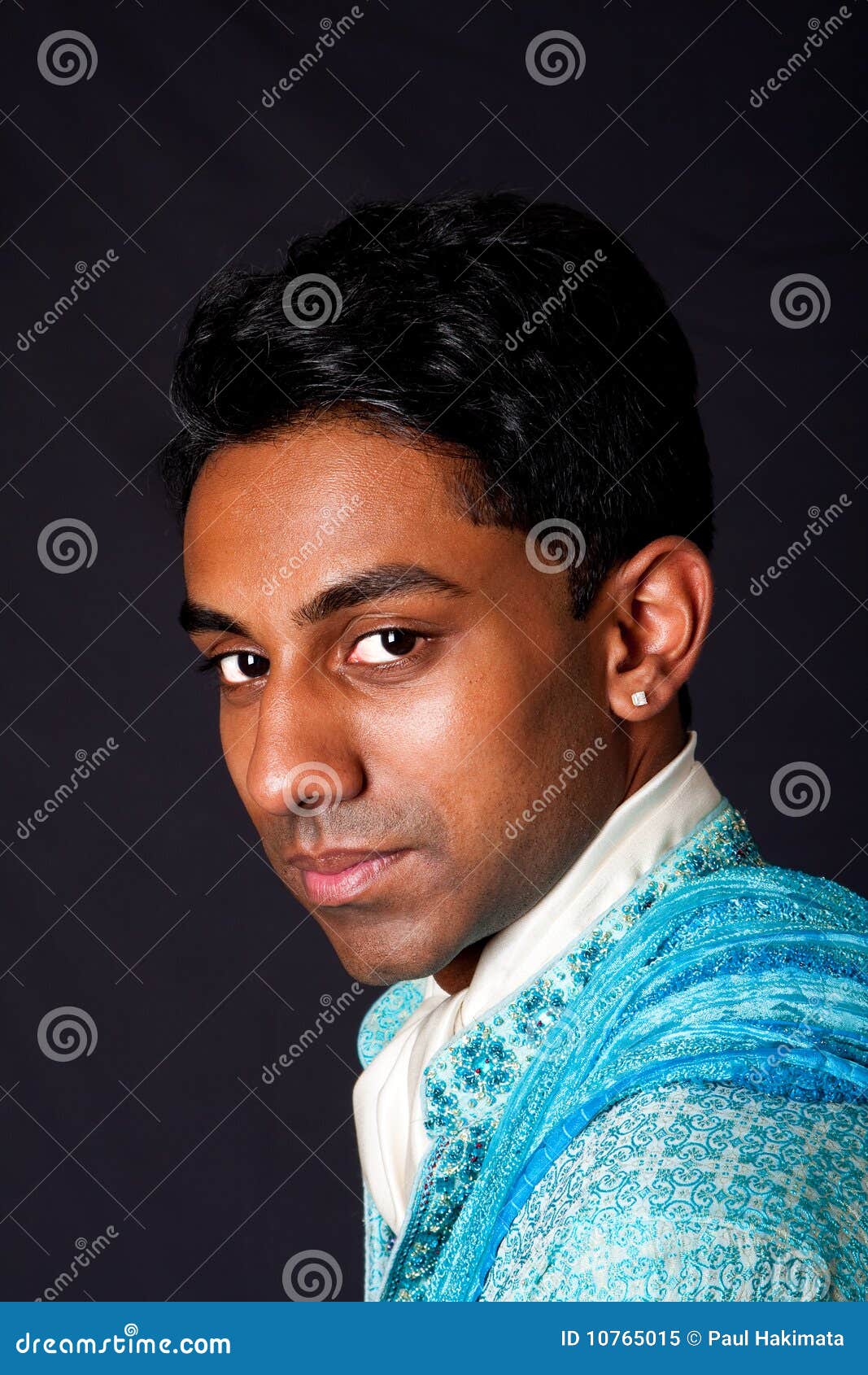 Visage indou image stock. Image of isolement, type, beau - 10765015