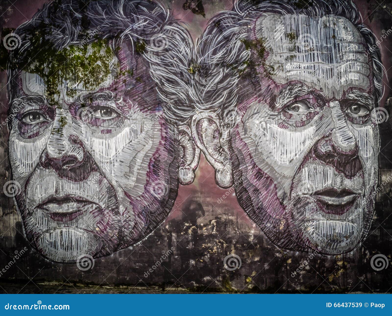 Visages de graffiti image stock éditorial. Image du créateur - 66437539