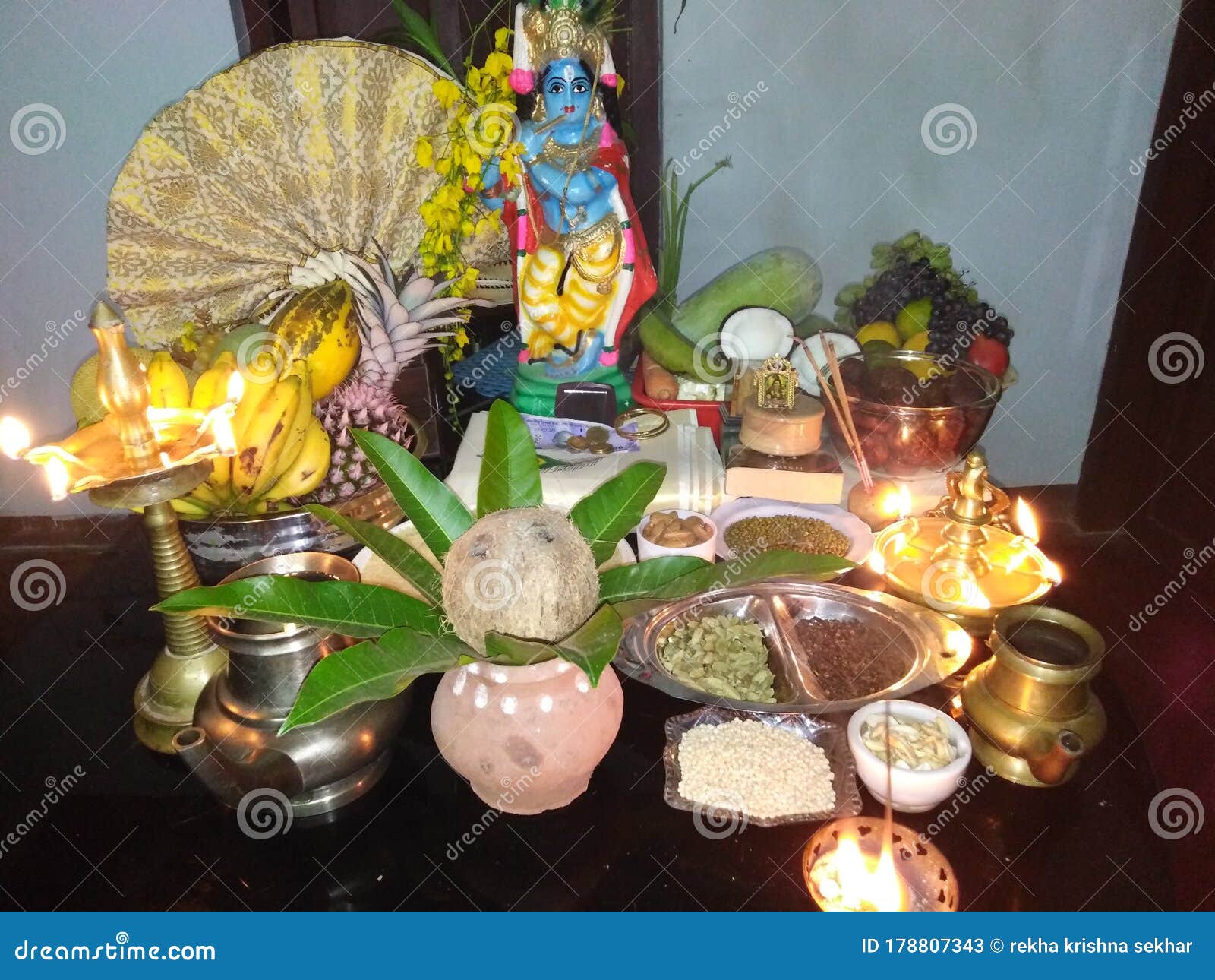 Vishukkani with unniappom stock image. Image of centrepiece - 178807343